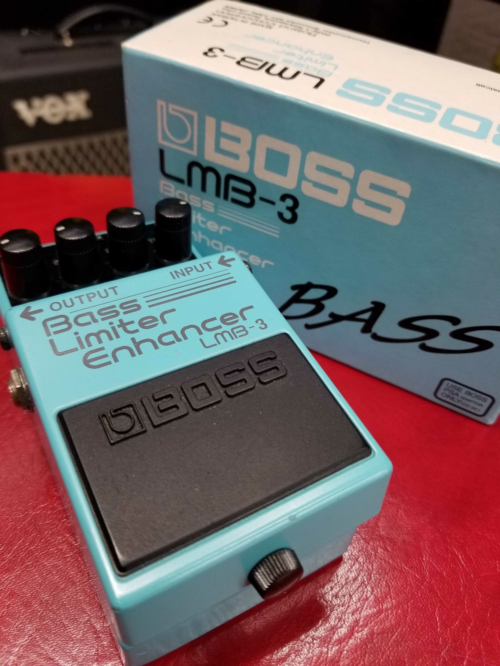 BOSS [LMB-3 ベースエンハンサー] 入荷しました！ - マンガ倉庫久留米店
